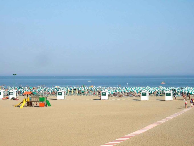 Beaches in Venice: Overview, Location, Tips and Info